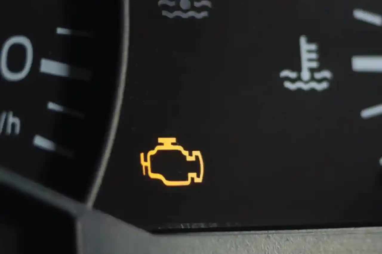 Why Is My Check Engine Light On? 5 Possible Causes